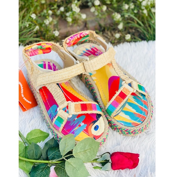 FARM Rio | Shoes | Farm Rio In Colorful Toucans Flatform Raffia Sandals ...